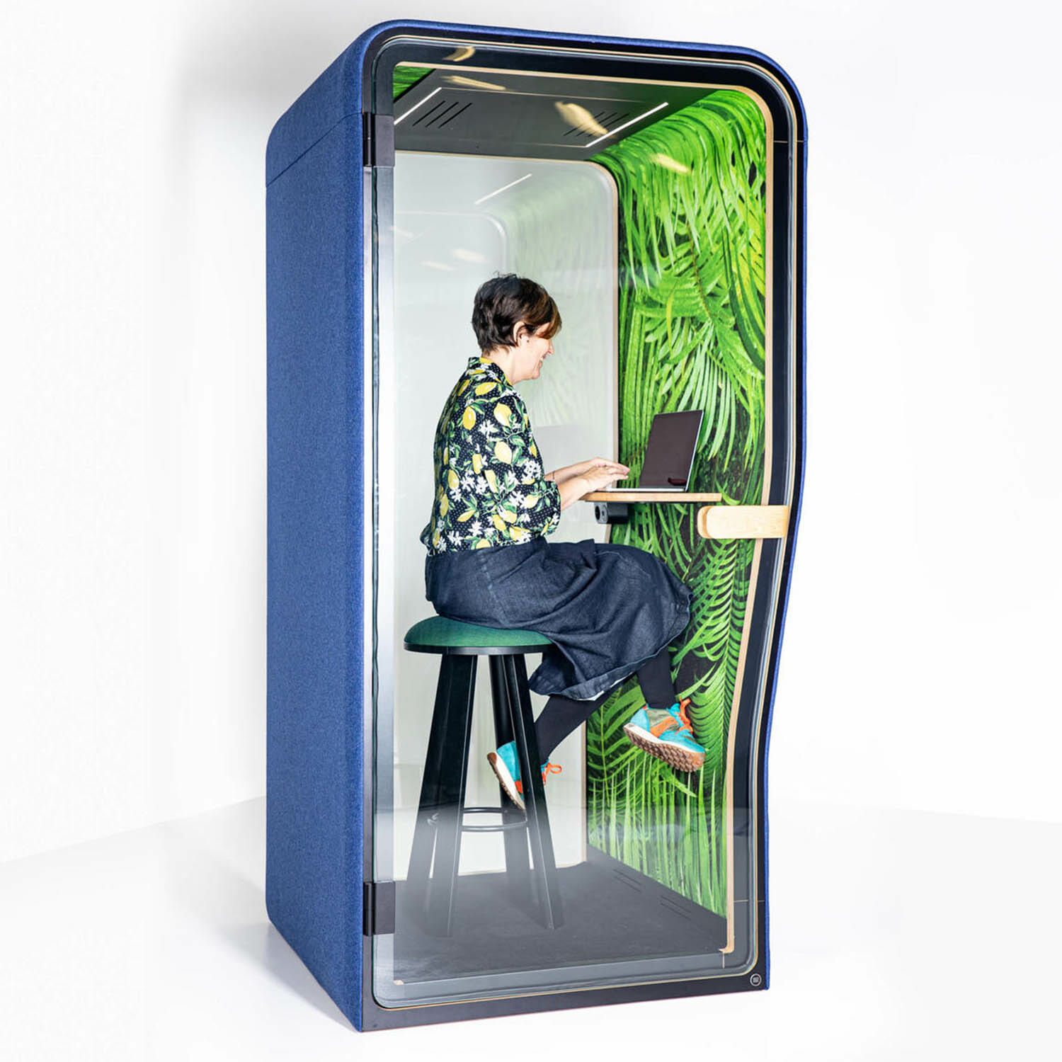 BuzziNest Pod - Big Frog Furniture