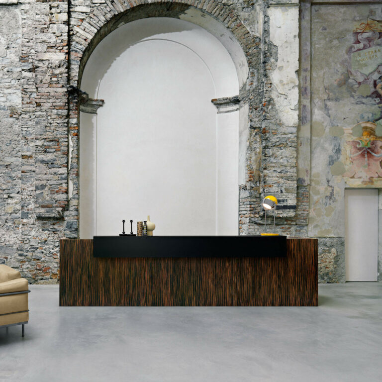 Reception Desks & Counters - Reception Furniture | Big Frog Furniture UK