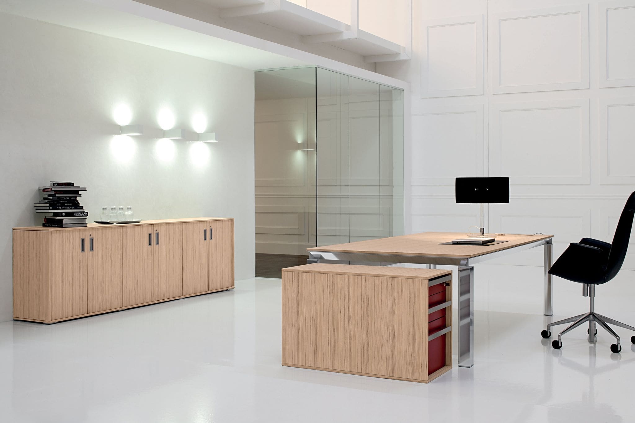 Han Executive Desk - Big Frog Furniture