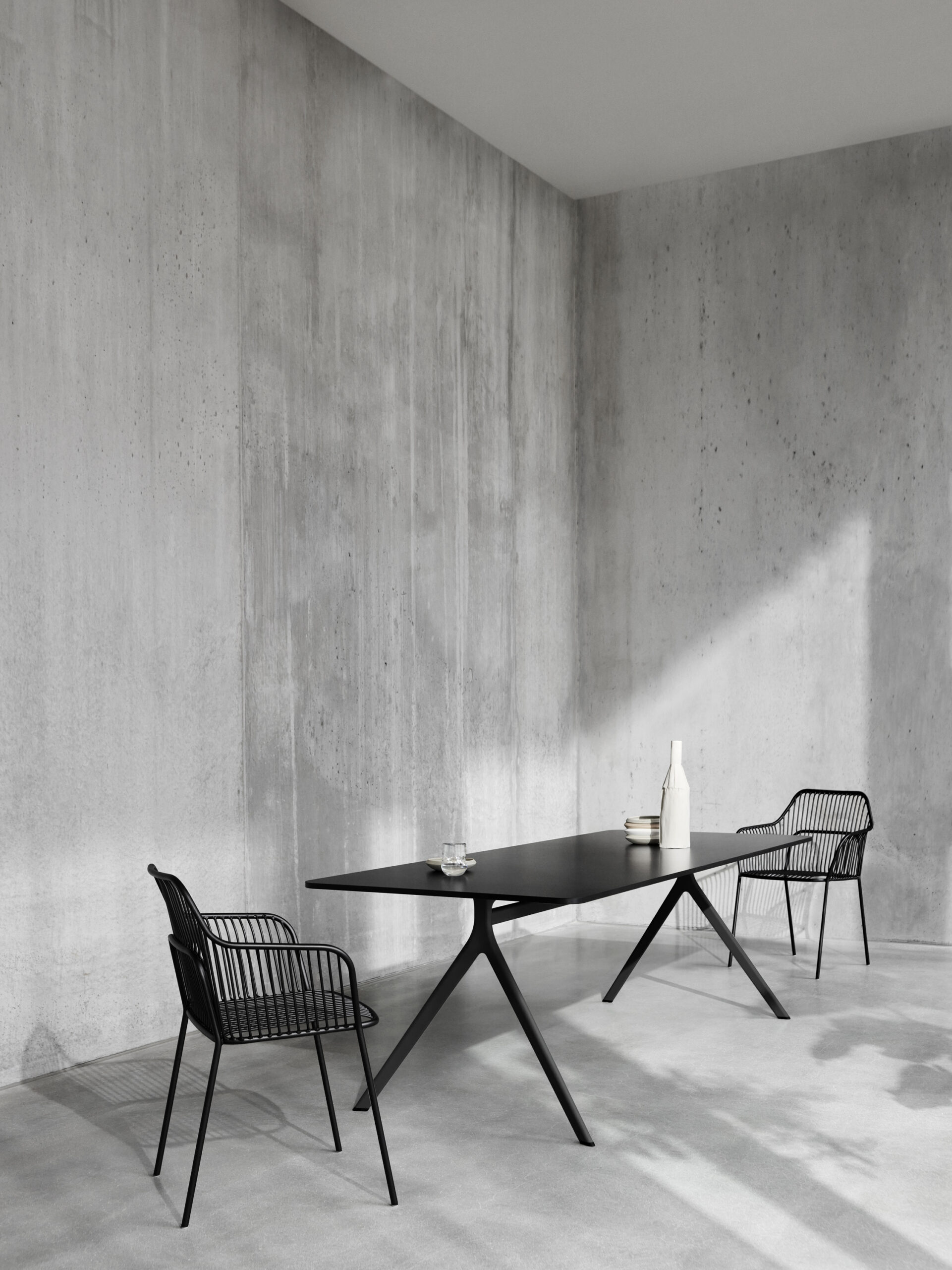 Crop Armchair - Big Frog Furniture